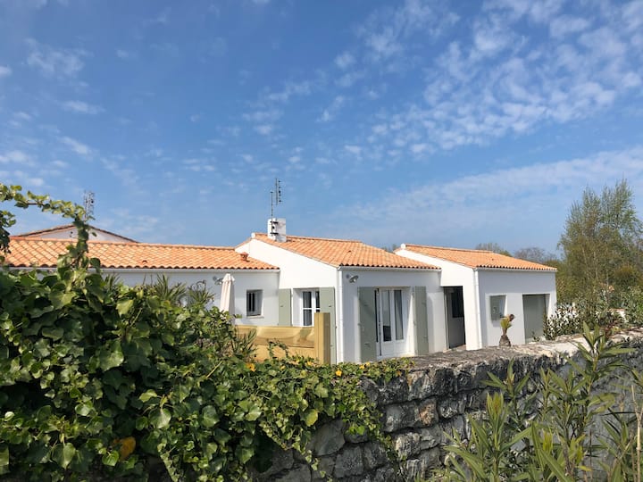 Ile De Ré Maison Tout Confort Sud Avec Jardin - Île de Ré