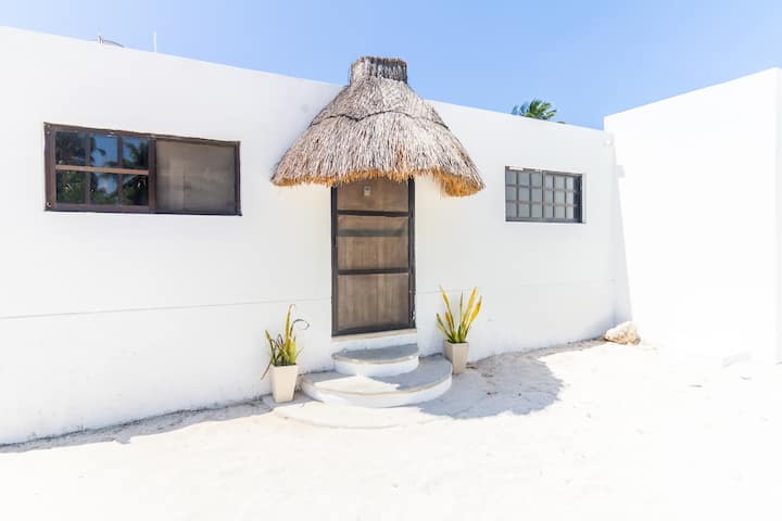 Lamau-beachfront House, San Crisanto, Yuc. - Telchac Puerto