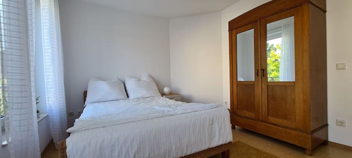 Helles Zimmer In Reihenhaus. - Münster