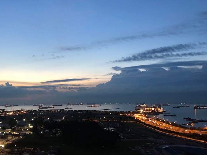 Sea View Studio @ Shenton - Singapore