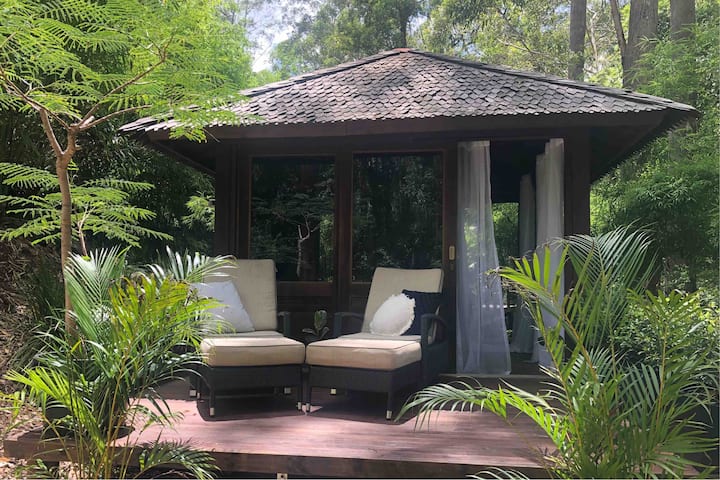 Earthly Retreat- Private Noosa Rainforest Hideaway - Noosa Shire