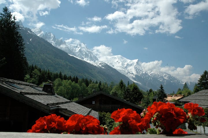 Chalet With Stunning Mountain View - Chamonix-Mont-Blanc