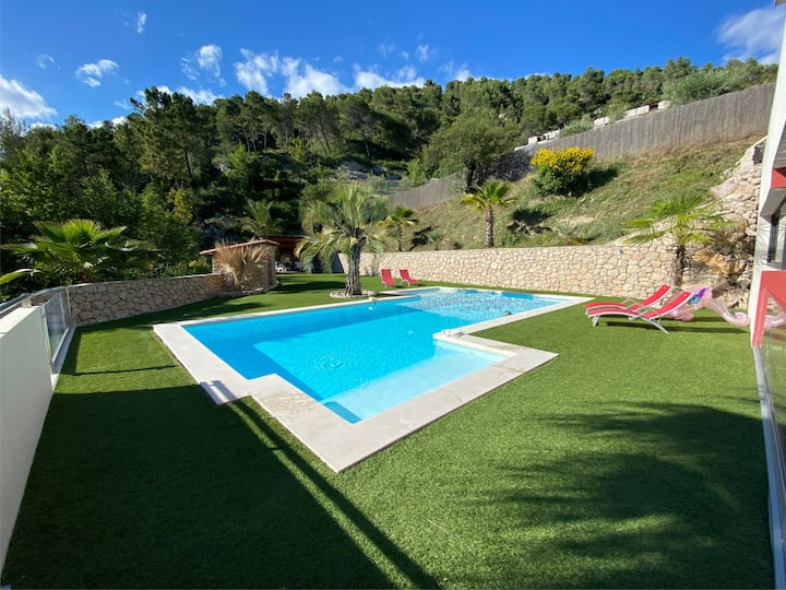 Grand Studio ( 2-6 Pers) Terrasse+piscine+parkings - Alpes-Maritimes
