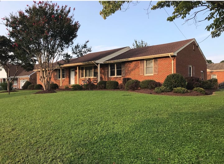 Virginia Beach Getaway Perfect For Families - Virginia Beach, VA