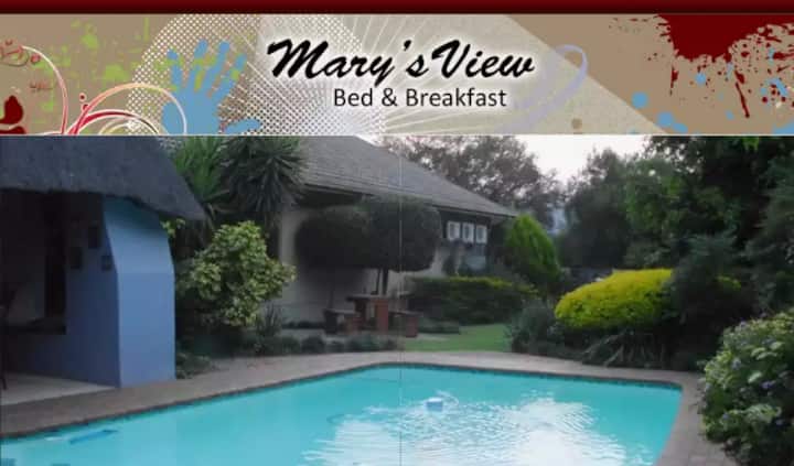 Mary's View Main House "Denis" - Rustenburg