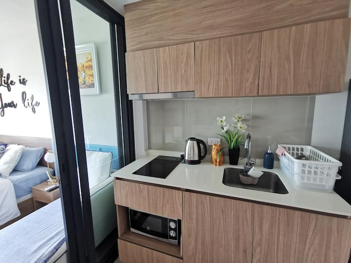 Lacasita Condo Ocean Room(安静,舒适,6楼,近泳池健身房,netflix) - Hua Hin