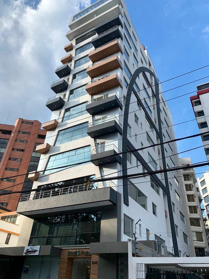 Penthouse Apartment Great Location Beautiful View - Quito