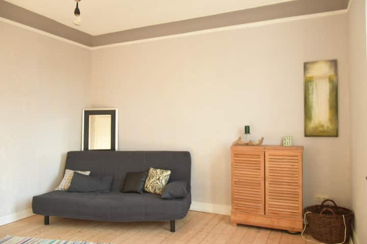 Ruhige Coole Wohnung Nahe Hbf, Everyoneiswelcome! - Solingen