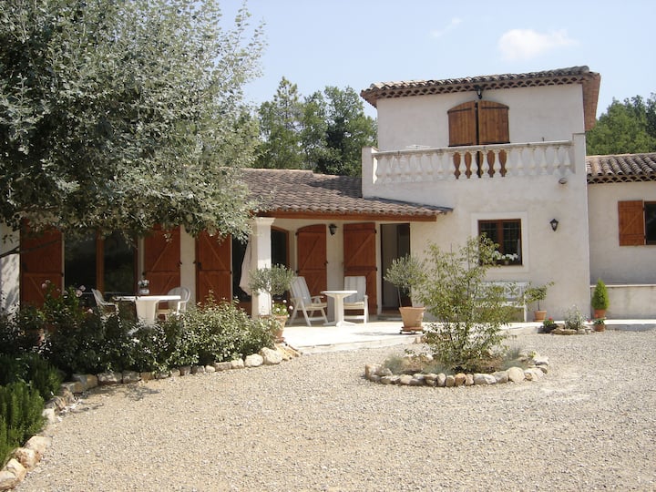 Maison De Famille Entière Avec Piscine - Fayence