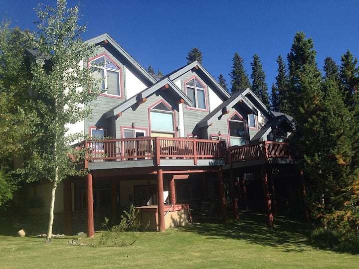 Tall Pines Breckenridgetownhome~ski~in/out~hot Tub - Breckenridge, CO