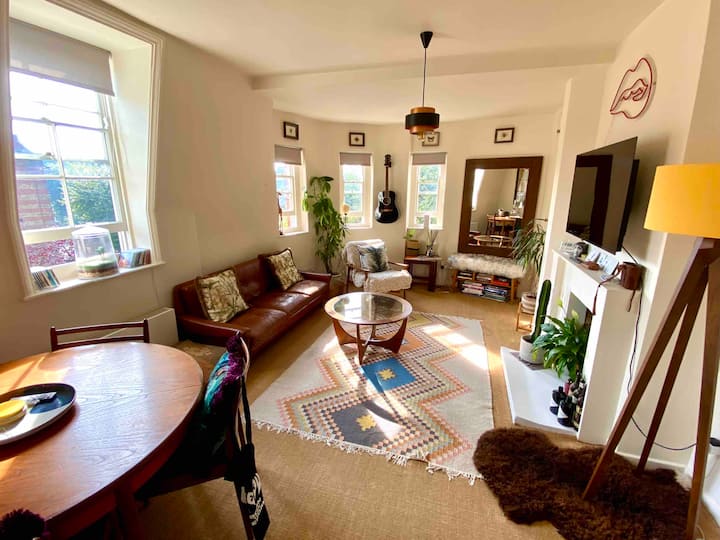 Top Floor Victorian Flat - London
