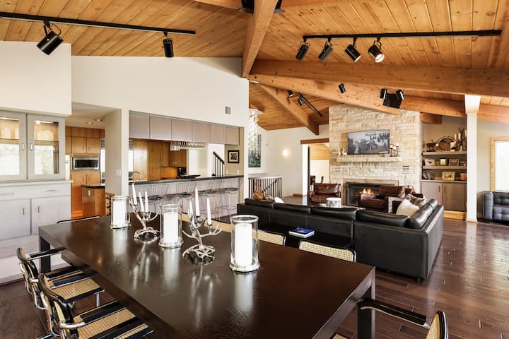Luxury 5br/5.5ba Snowmass Village Ski Out Access - Snowmass Village, CO