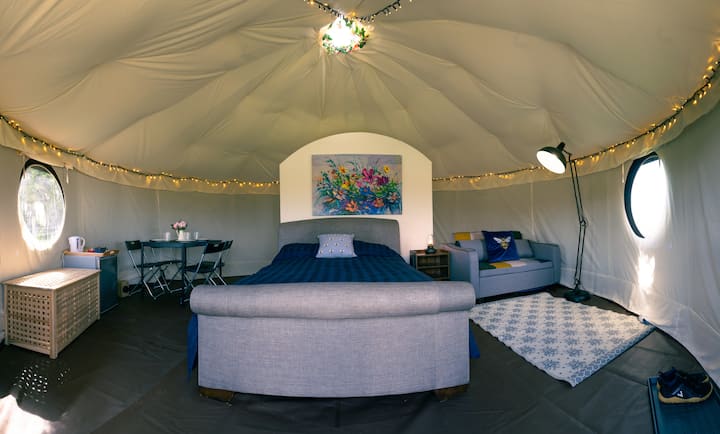 Honeybee Family Yurt - Ballymoney
