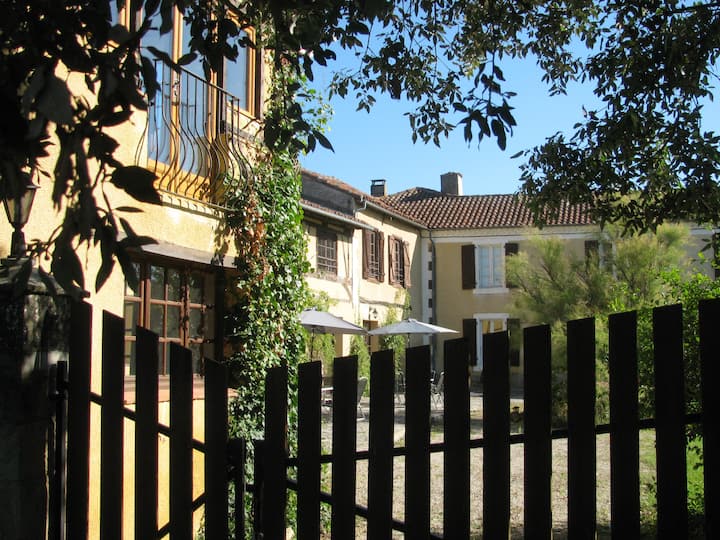 La Mirabel (3 Gites With Pool) - Gers