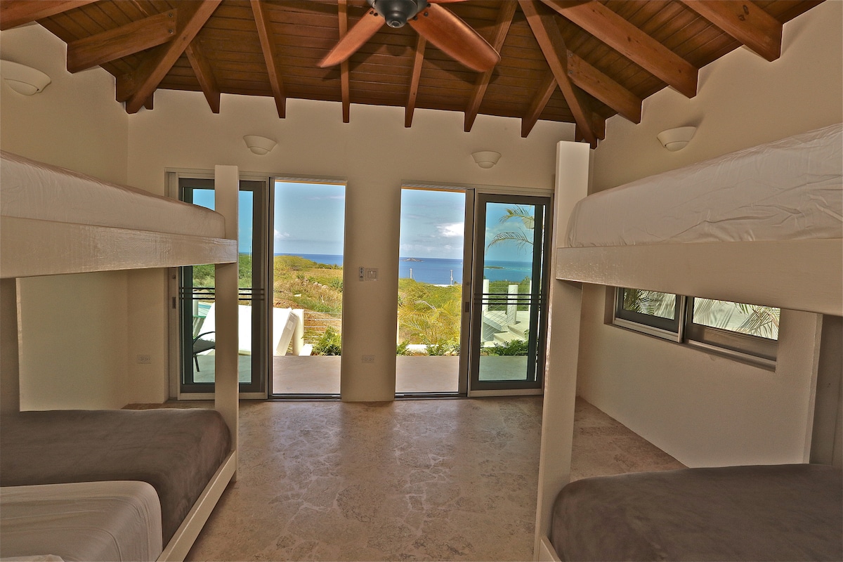 Beach vibes by the sea side - Villas for Rent in Culebra, Culebra ...