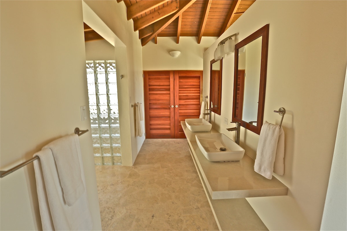 Beach vibes by the sea side - Villas for Rent in Culebra, Culebra ...