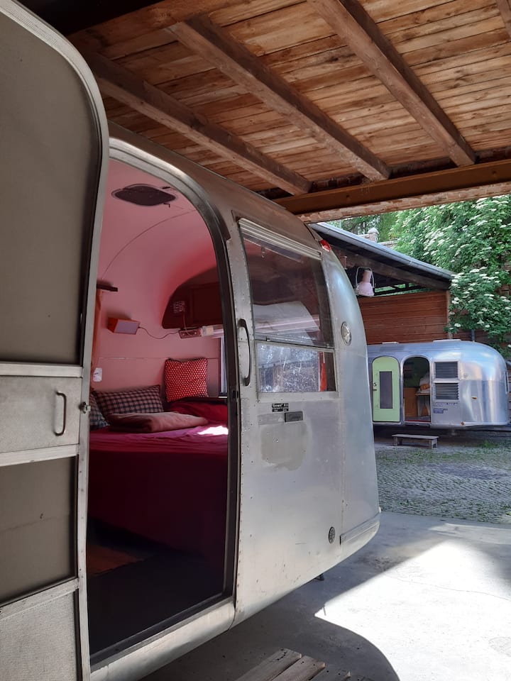 Airstream Wohnwagen Hotel - Germany