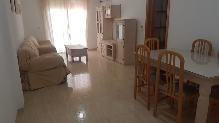 Квартира з трьома спальнями та вітальнею - Roquetas de Mar