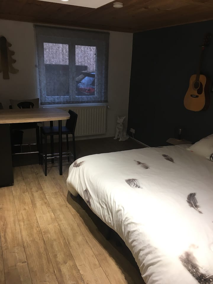 Chambre Cosy+ Sdb Attenante Autonome, Au Calme - Jouy-aux-Arches