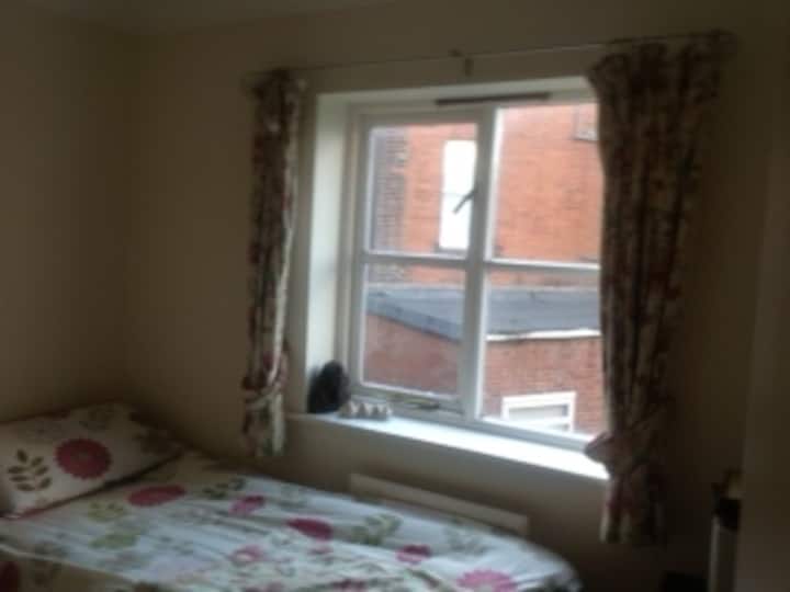 Castle Park- Colchester- 2 Bed Flat - Colchester