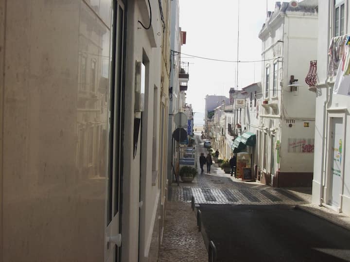 Ground Floor 80 M From The Beach - Nazaré