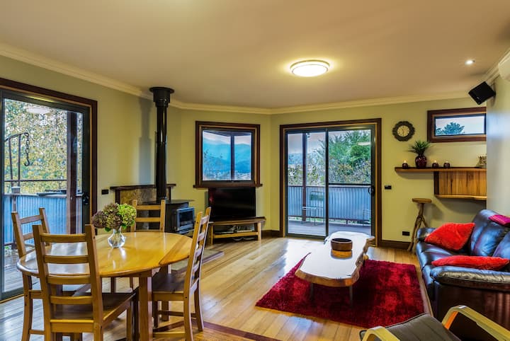 Trappers Cottage (2 Br Cottage) - Mount Beauty