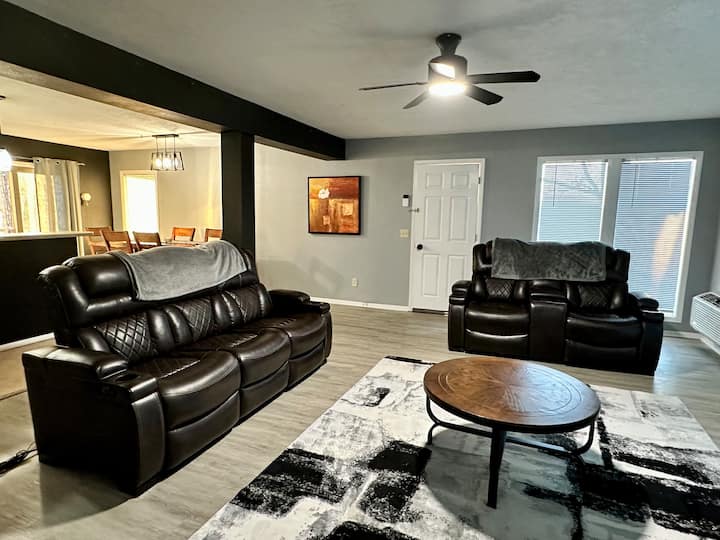 Tan-tar-a #6131: Comfy Bed! Mins To Margaritaville - Sunrise Beach, MO