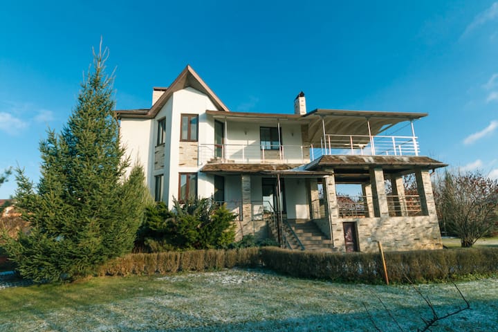 Частный домВита-Почтовая - Kyiv