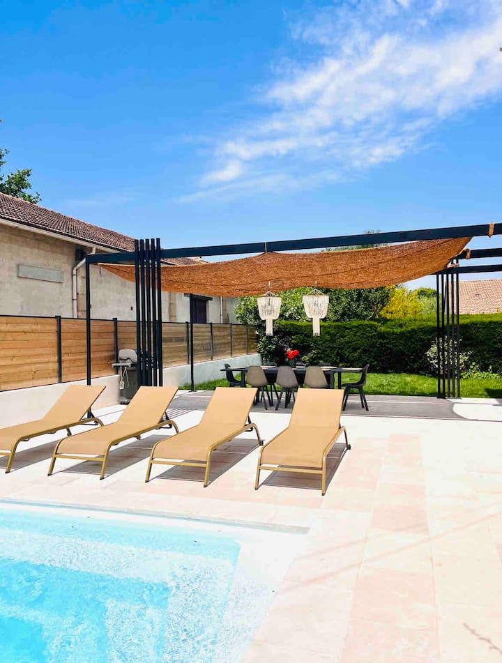Maison Avec Piscine Proche Du Centre Ville D’arles - Arlés