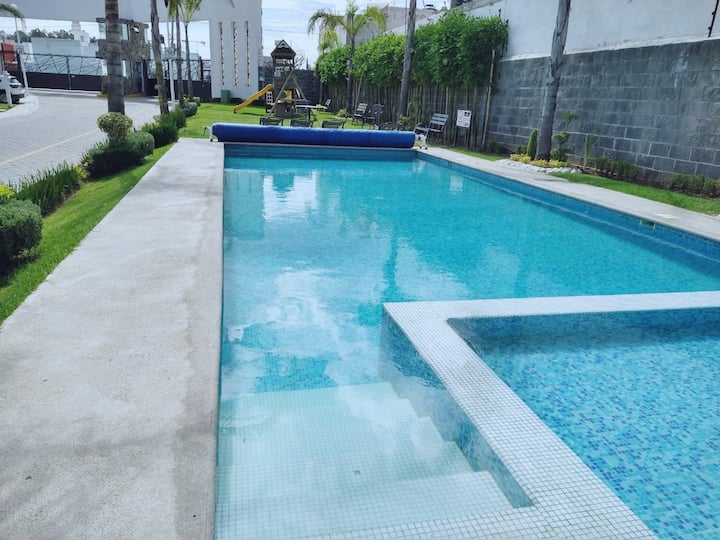 Disfruta De Tranquilidad Y Comodidad En Puebla. - Puebla