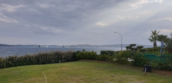 Sainte Maxime Centre 1/2 Villa Face à La Mer. - Sainte-Maxime