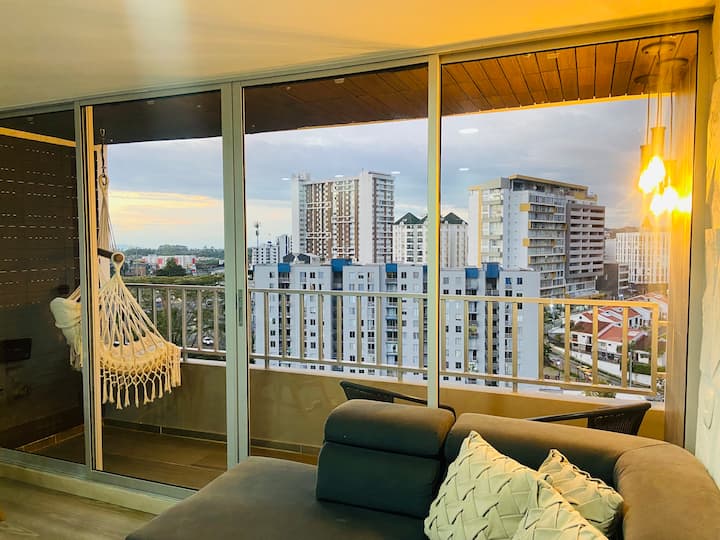 Lujoso Apartamento Con Paso Al Centro Comercial - Armenia, Colombia