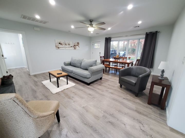 Cozy 4br Retreat | Fireplace | Save Up To 50% - New Jersey