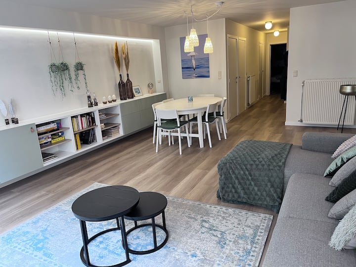 Ruim Appartement Op 50 Meter Van Het Strand! - Knokke-Heist