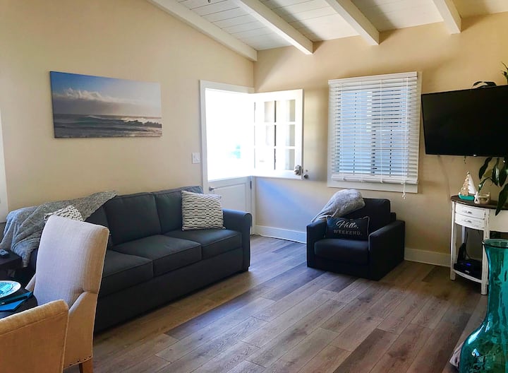 Steps To Sand!  2bd/1ba-a/c-6 Blks To Pier-duffy - Balboa Island, CA