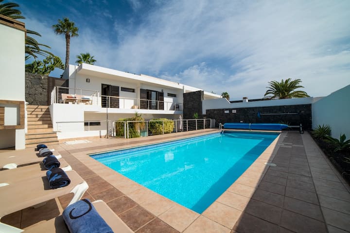 Luxury Villa, Playa Blanca, Sleeps 8 Private Pool - Playa Blanca