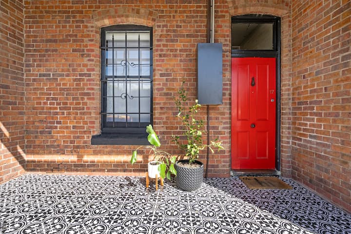 Launceston Stunning Outdoor Hot Tub Spa Townhouse - Launceston
