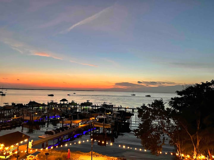 Amazing Sunset View In Key Largo - Key Largo, FL