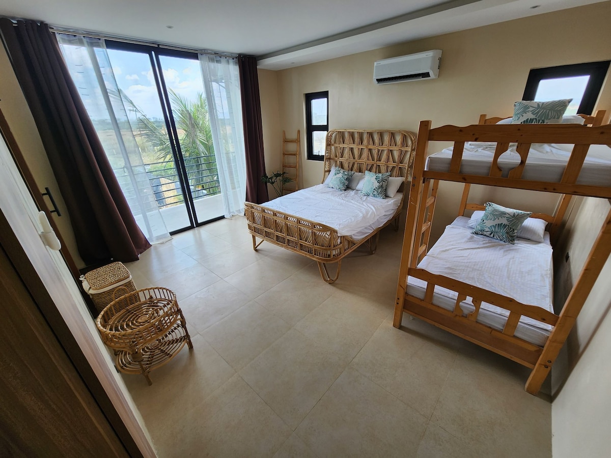 Private 4BR Resort w/ 15m Pool and Mt. Arayat View - Villas for Rent in ...