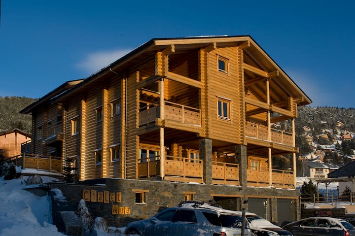 Chalet Ana Appartement Tout En Rondins De Bois - Les Angles
