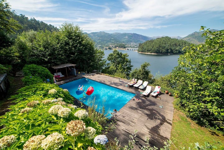 Casa Mota - Lake House At Gerês - Vieira do Minho