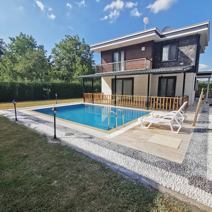 Meral Resort Villas 1 No: 4 (Not Heated Pool) - Sapanca