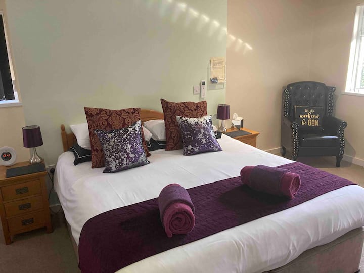 Deluxe Double W/superking Bed | The Quies Hotel - Mawgan Porth