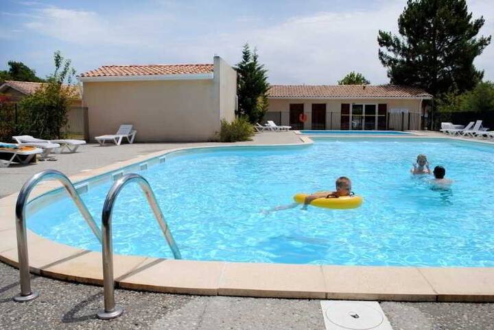 Maison Dans Résidence Avec Piscine à Hourtin Port - Hourtin