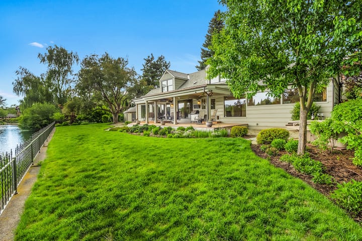 *Mirror Pond - Iconic Home On The River - Bend, OR