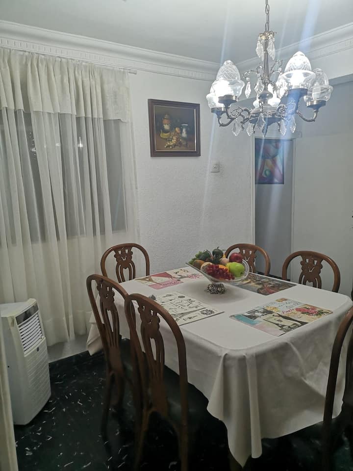 Habitación Cama Doble, Balcón, Iluminada, Tranquil