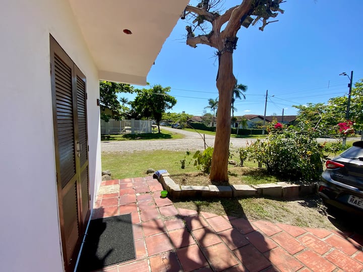 Kitnet à 250m Do Mar - Itapoá