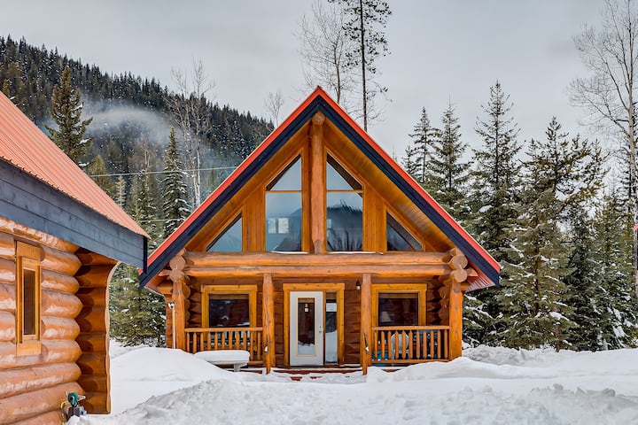British Columbia Cabin Vacation Rentals - Canada | Airbnb