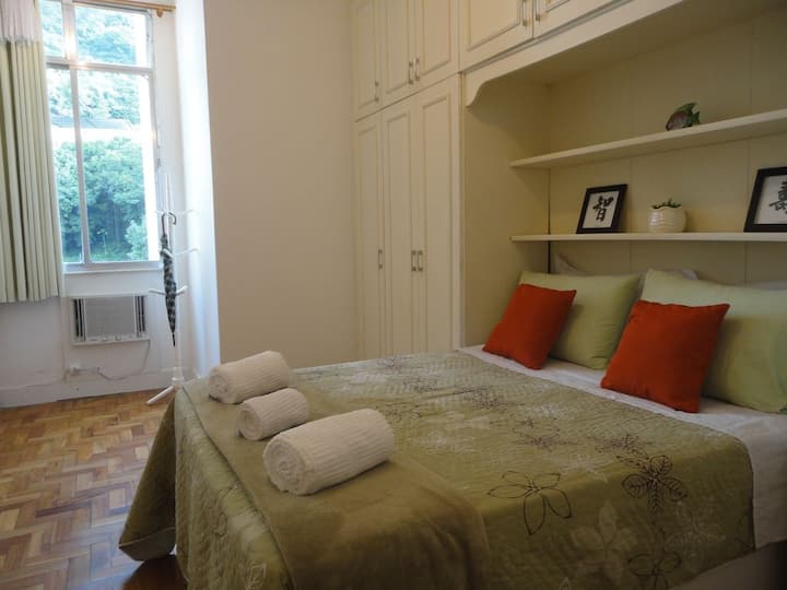 Excelente Quarto E Sala Wifi 250 Megas (Bm 2) - Copacabana