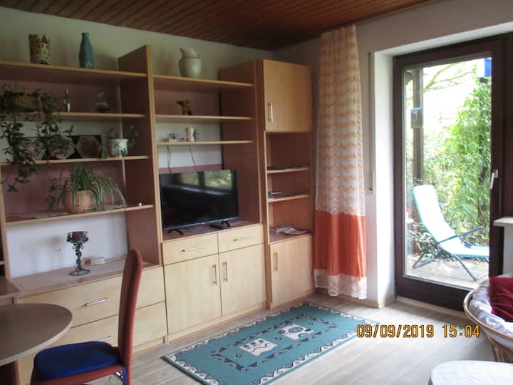 Troglauer (Theisseil/letzau), Ferienwohnung Troglauer (53qm) Mit Terrasse Und Küchenzeile - Weiden in der Oberpfalz